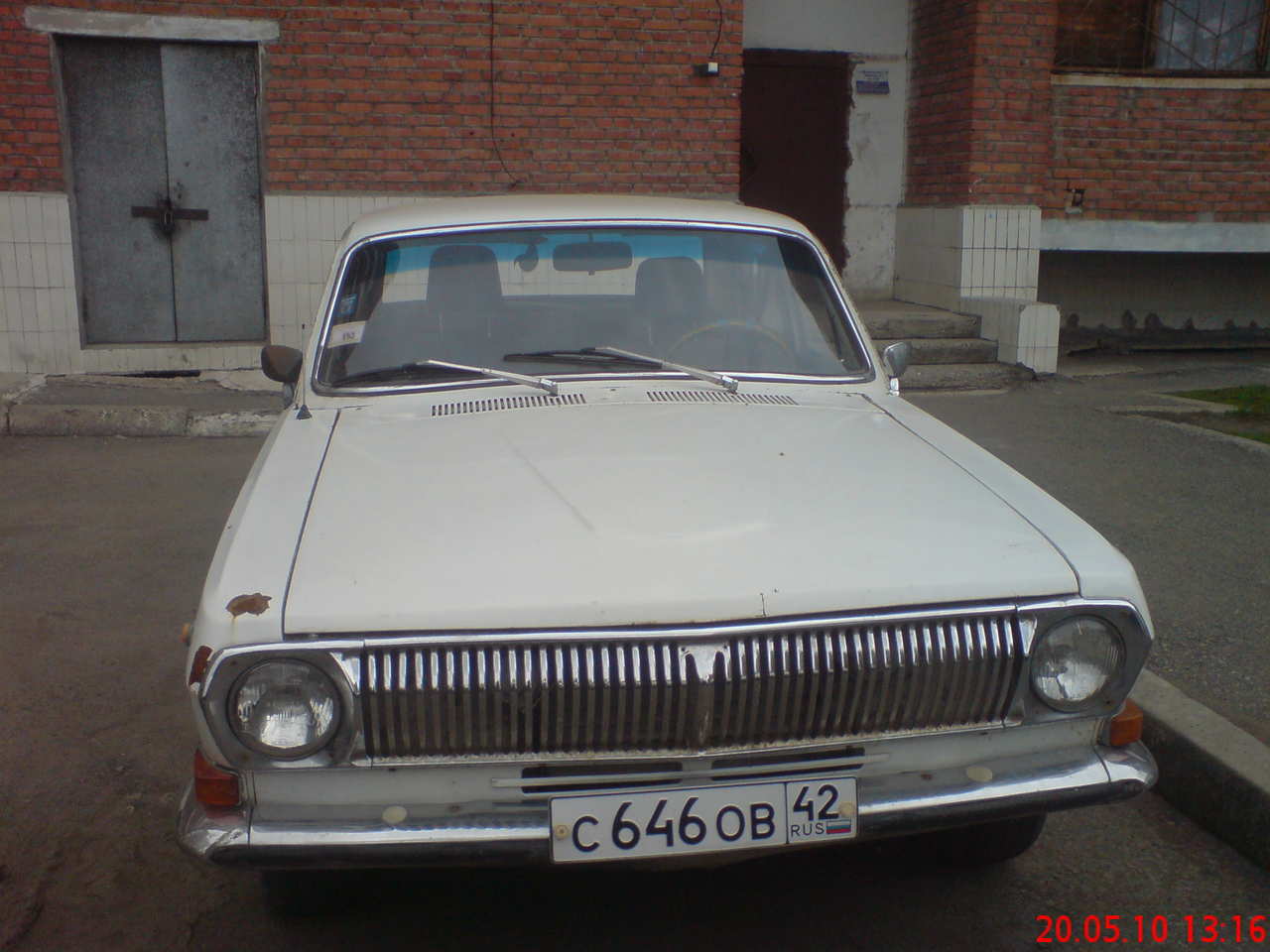 1975 GAZ GAZ specs, Engine size 2.4, Fuel type Gasoline, Drive wheels ...