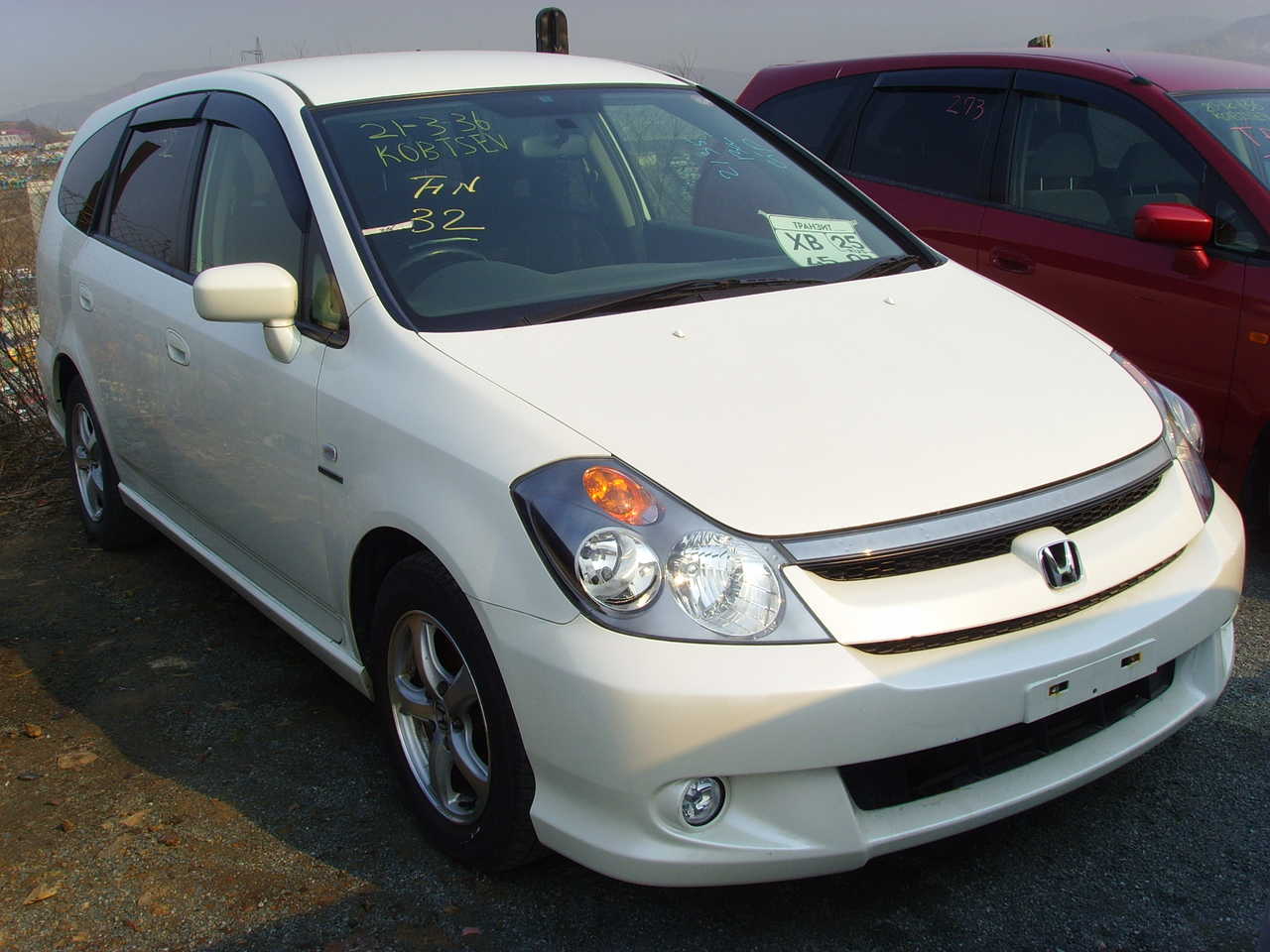 2004 Honda Stream specs, Engine size 1700cm3, Fuel type Gasoline, Drive ...