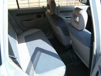 1998 Mazda Demio specs