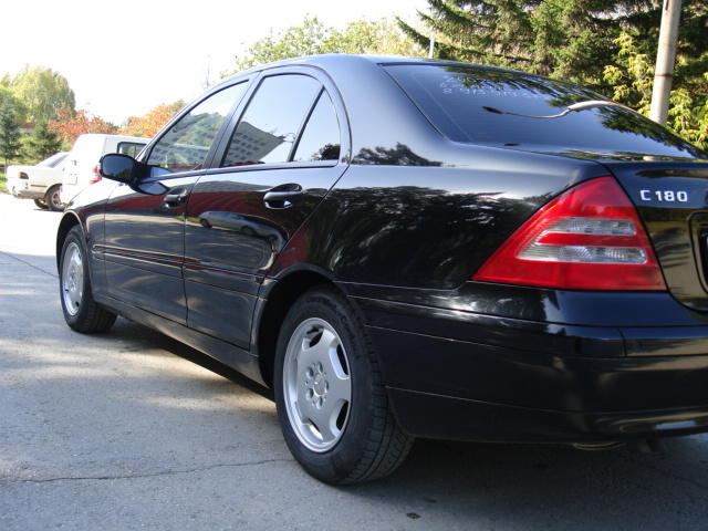2002 Mercedes-Benz C-Class specs, Engine size 1.8l., Fuel type Gasoline ...