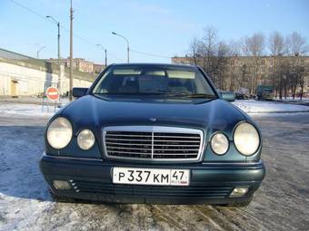 1998 Mercedes-Benz E-Class specs