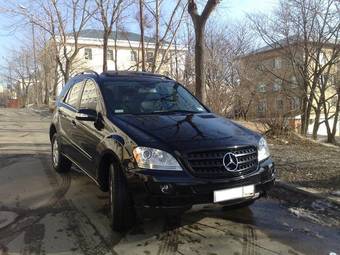 2005 Mercedes-Benz ML-Class specs, Engine size 3.5l., Fuel type ...