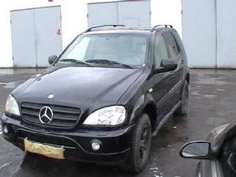 1998 Mercedes-Benz ML320 specs