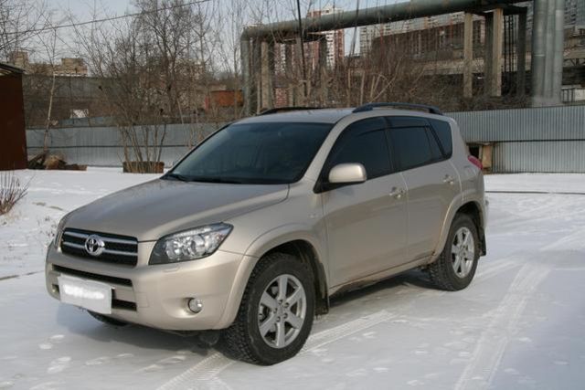 2007 Toyota RAV4 specs