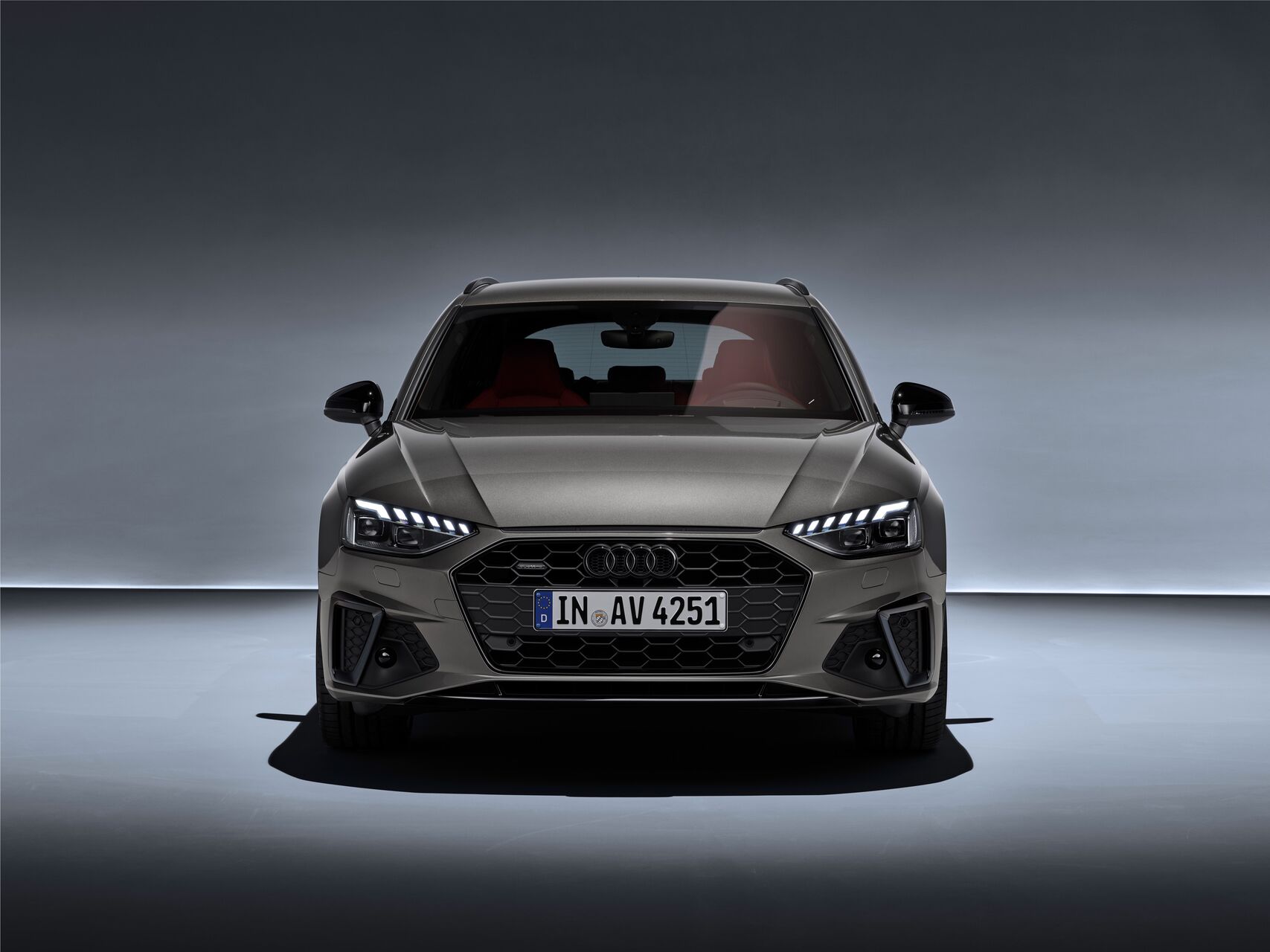 Audi A4 Avant B9 8W Facelift 2020 45 TFS 265 Hp Quattro Ultra MHEV Audi A4 Avant B9 8W Facelift 2020 45 TFS 265 Hp Quattro Ultra MHEV