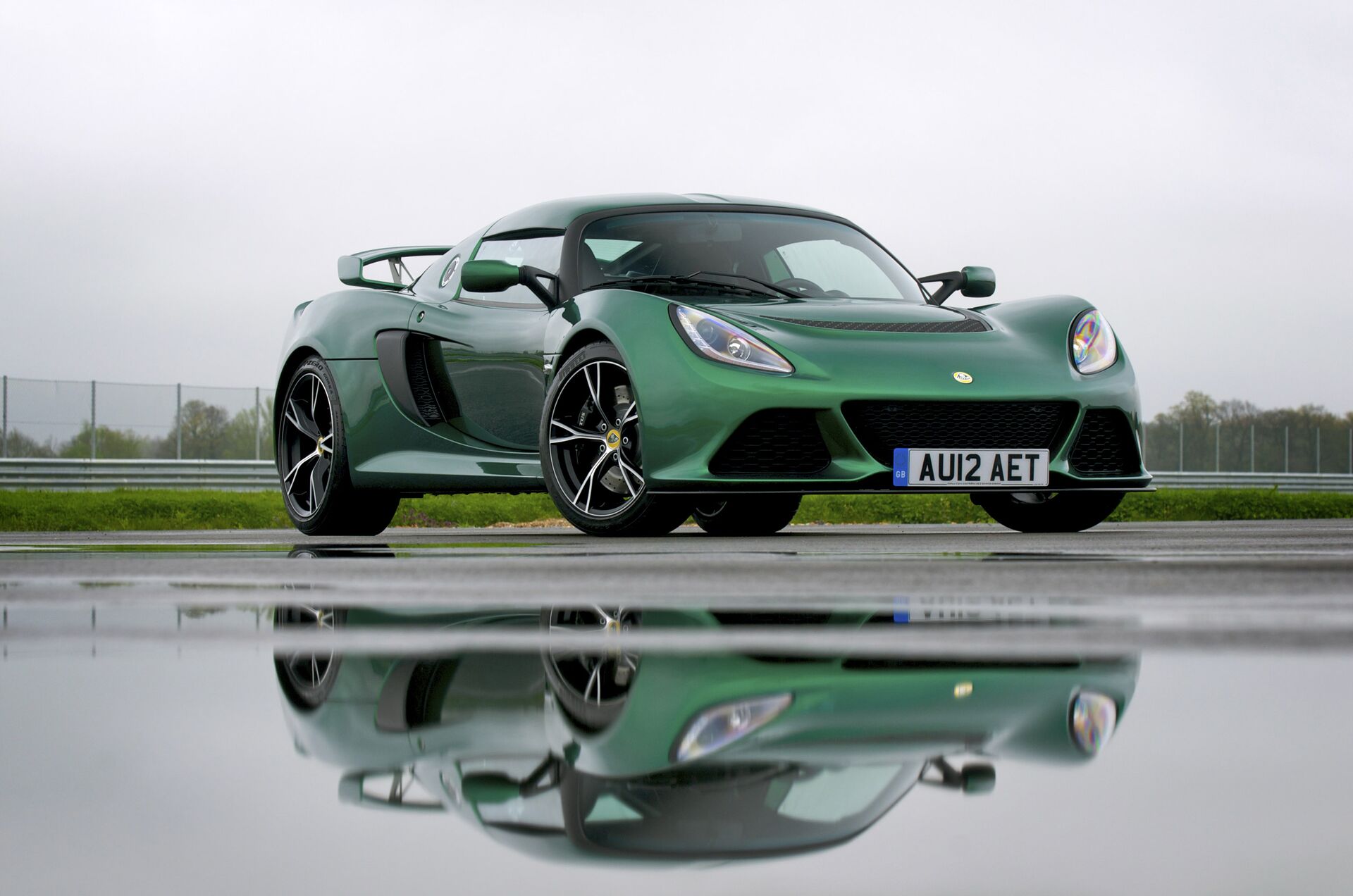 Lotus Exige III S Coupe 2012 - 2018 Specs and Technical Data, Fuel ...