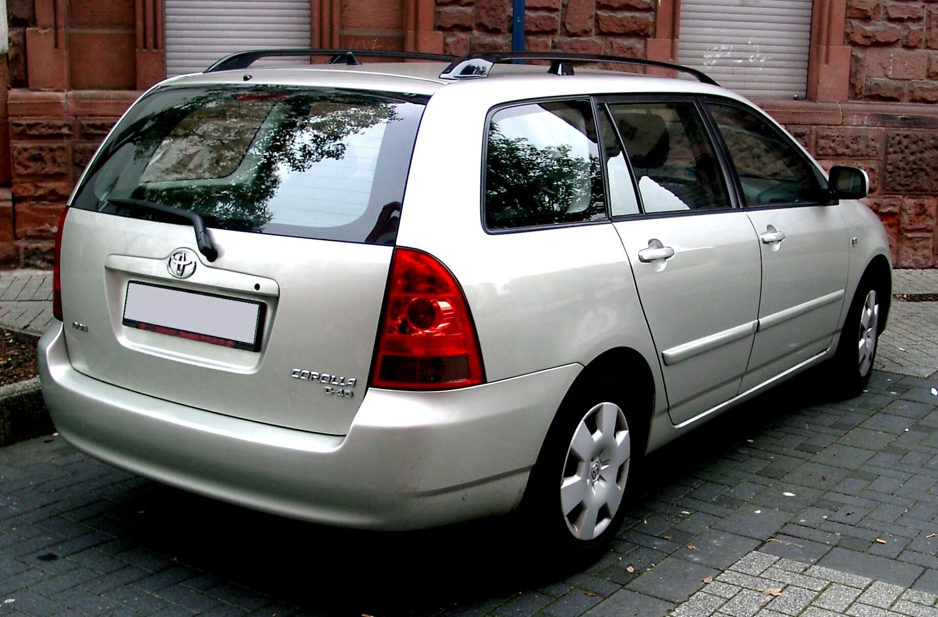 Toyota Corolla Wagon IX (E120, E130) 1.4 D-4D (90 Hp) 2004 - 2006 Specs ...