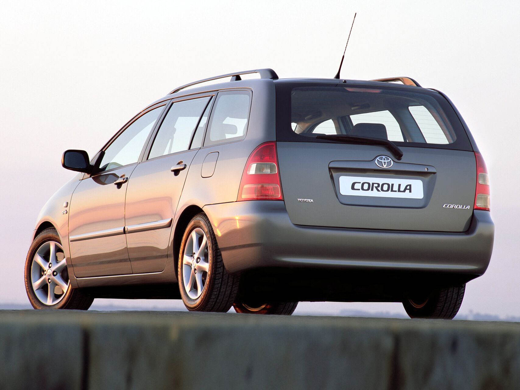 Toyota Corolla Wagon IX (E120, E130) 1.4 D-4D (90 Hp) 2004 - 2006 Specs ...